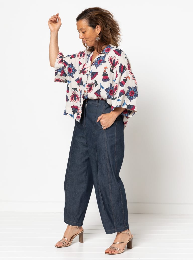 Twig Woven Pant Sewing Pattern | High Waisted Barrel Leg Jeans – de Linum