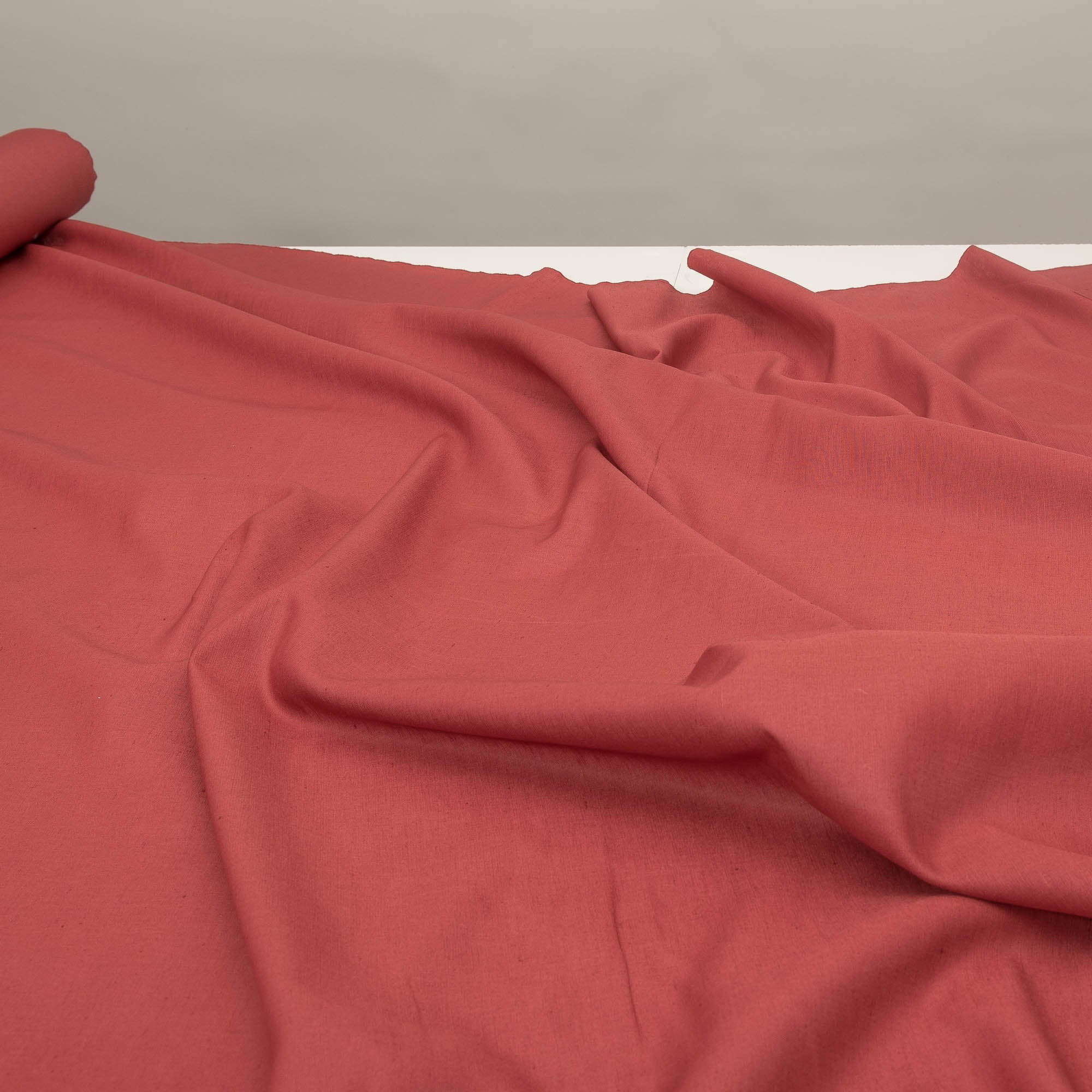 Buy Brick Red Linen Blend Fabric Online – de Linum